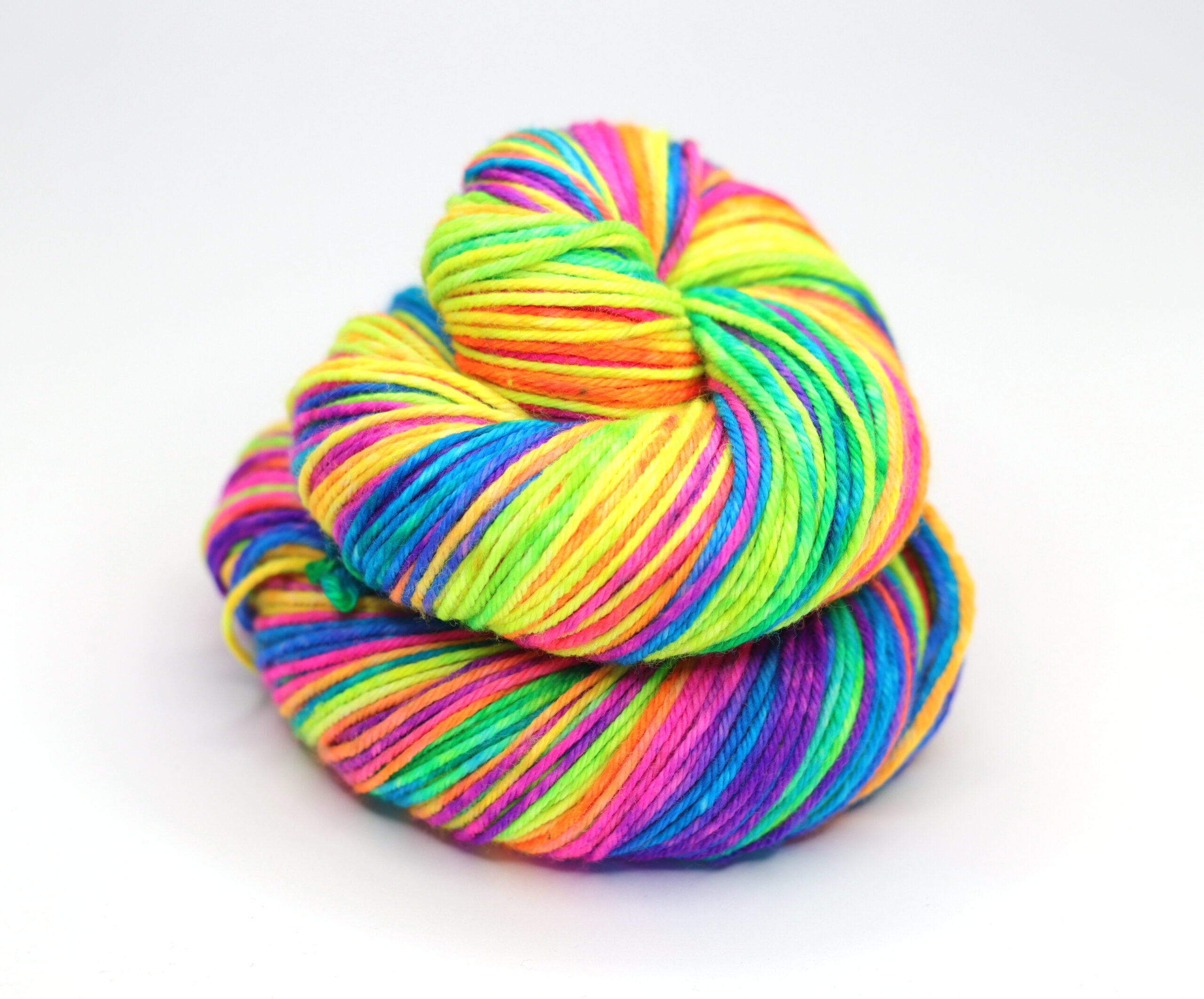 TUPTUP – hand dyed yarn – merino “repeat gradient” – H02 Electric Dream ...